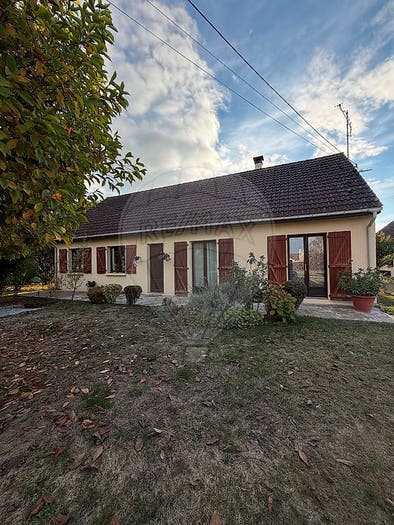 Pierre-de-Bresse : Maison 6 pièces à vendre