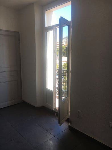 Appartement 2 pièces à louer à Le Faron-Fort-Rouge, Toulon