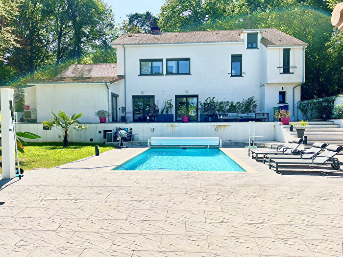 Itteville : Maison 8 pièces à vendre