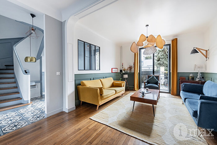 Asnières-sur-Seine, Bécon, Bourguignons - Maison 8 pièces à vendre