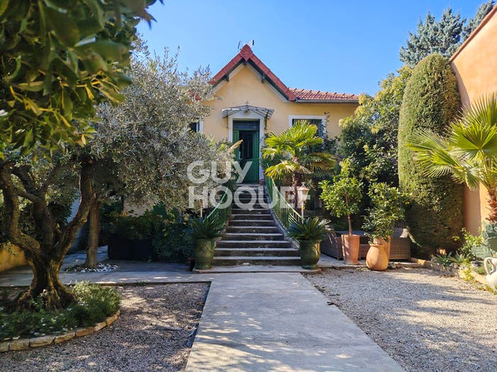 Carpentras, Ouest : Maison 6 pièces à vendre