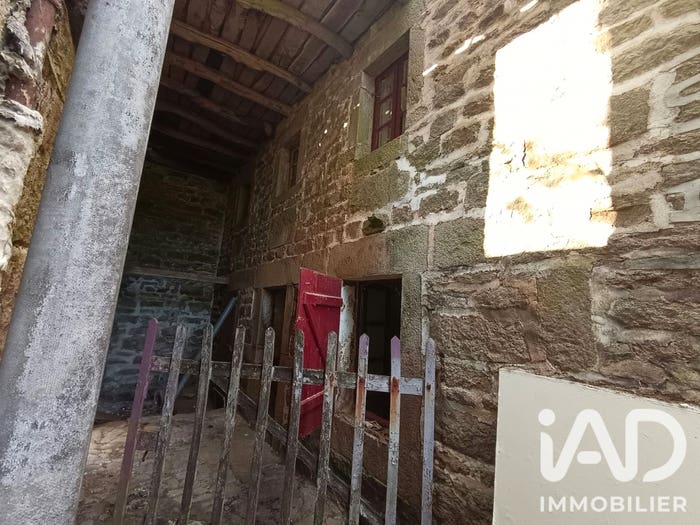 Royère-de-Vassivière : Maison 5 pièces à vendre