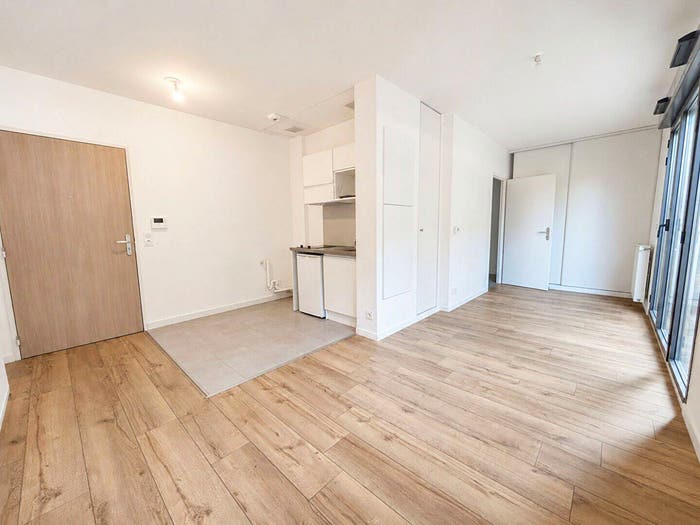 Rueil sur Seine-Plaine-Gare, Rueil-Malmaison - Appartement 1 pièce à louer