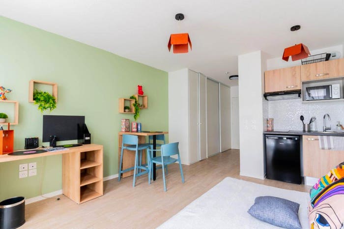 Appartement 2 pièces à Centre Ville, La Rochelle, à louer