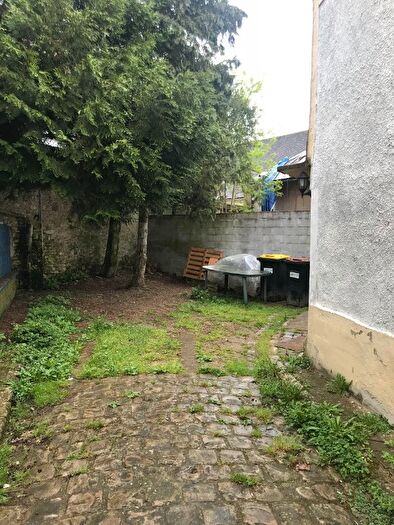 Maison 4 pièces à Angerville, à vendre