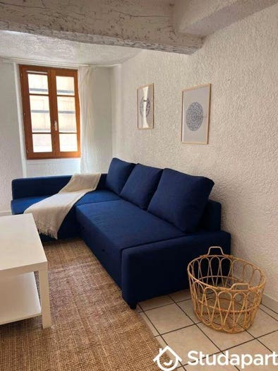 Appartement 2 pièces à Cathedrale, Toulon, à louer