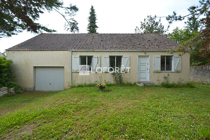 Estouy - Maison 4 pièces à vendre