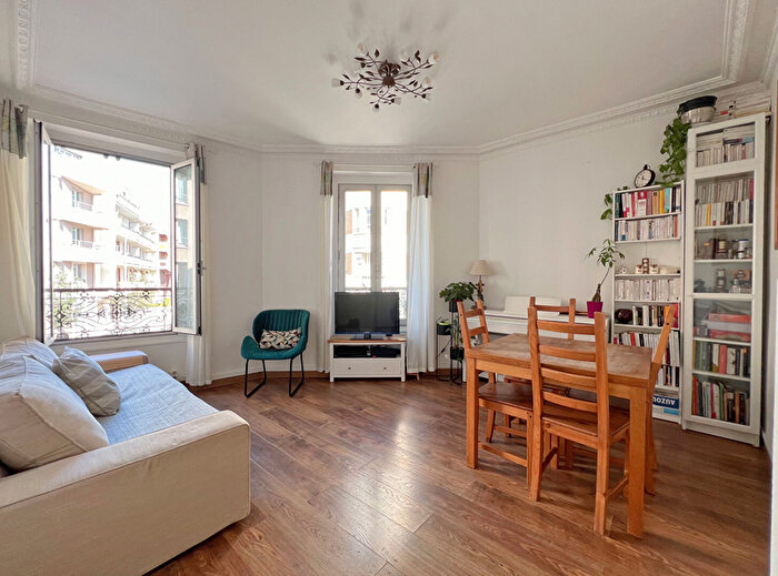 Appartement 3 pièces à vendre - Asnières-sur-Seine, Centre-ville
