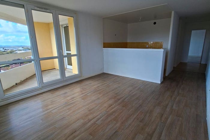 Reims, Croix Rouge, Haut de Murigny : Appartement 5 pièces à vendre