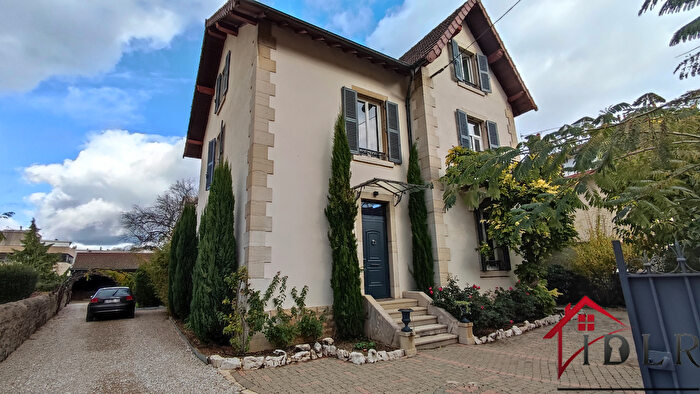 Maison 10 pièces à vendre à Lons-le-Saunier, Centre-ville