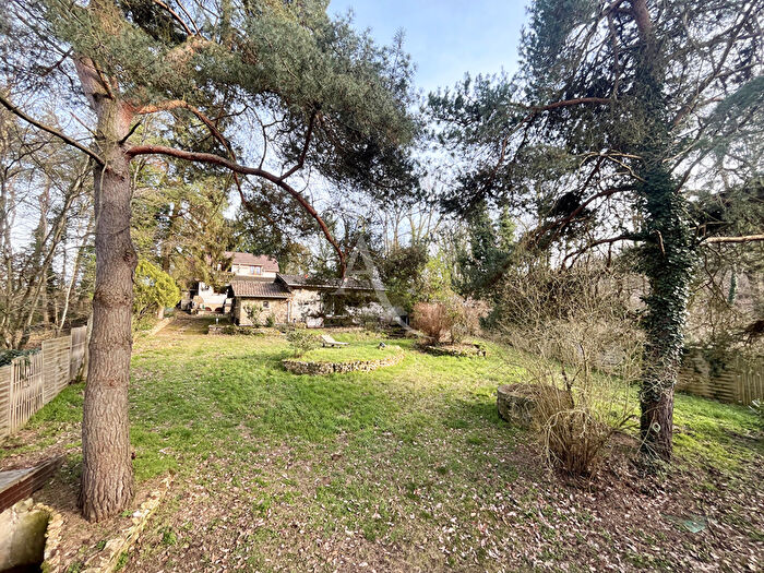Maison 7 pièces à vendre à Saint-Cyr-sous-Dourdan