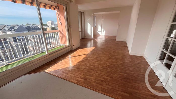 Appartement 5 pièces à Rouen, Centre-ville Rive gauche, à vendre