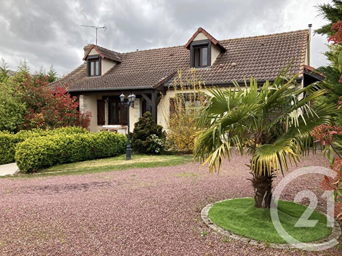 Maison 5 pièces à vendre à Angerville