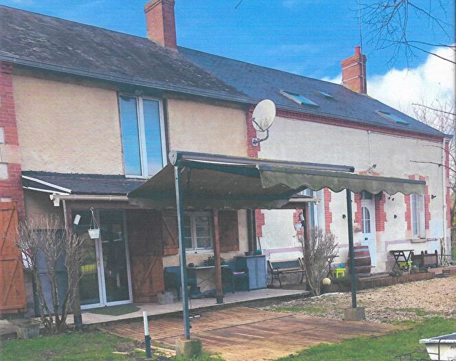 Auxy : Maison 8 pièces à vendre