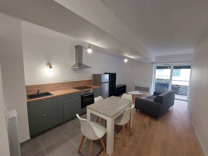 Appartement 2 pièces à Villette-de-Vienne, à louer