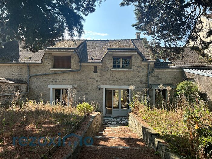 Maison 8 pièces à vendre à Mondeville