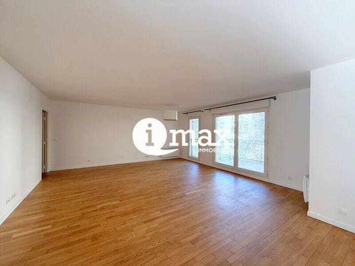 Bécon, Courbevoie : Appartement 4 pièces à louer