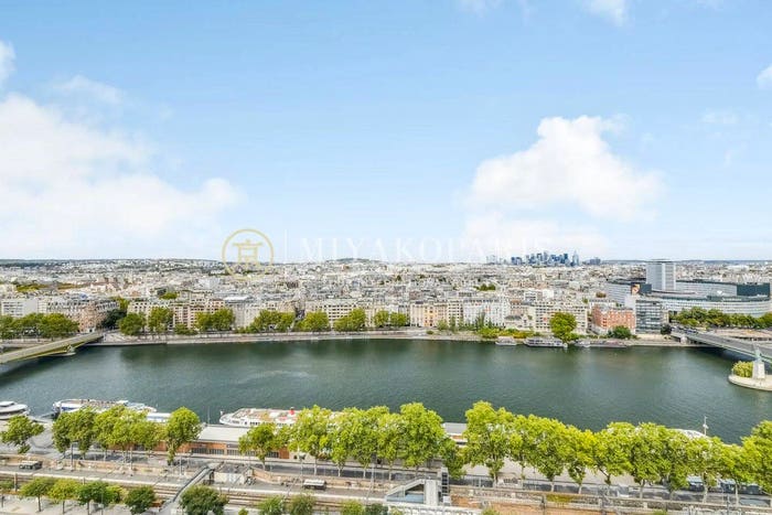 Emeriau-Zola, Paris 15ème arrondissement : Appartement à louer
