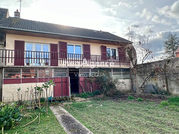 Pont-sur-Yonne - Maison 3 pièces à vendre