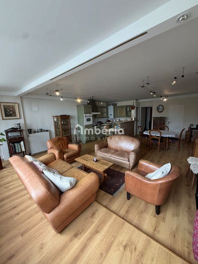 Appartement 5 pièces à Orléans, Saint-Marc, Faubourg Bourgogne, à vendre