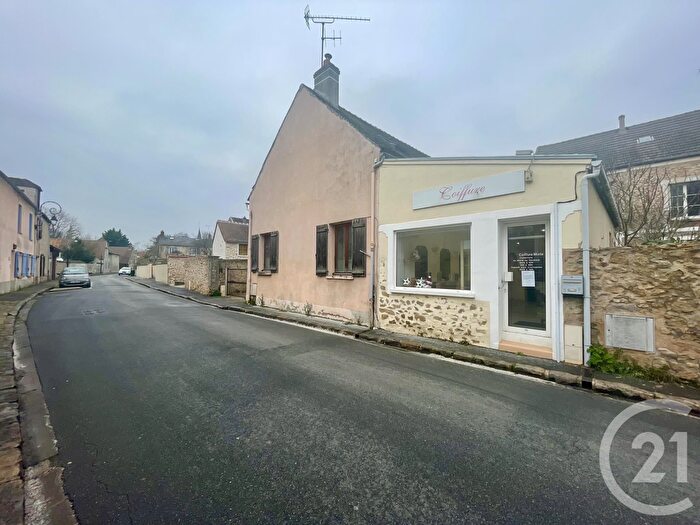 Angervilliers : Maison 2 pièces à vendre