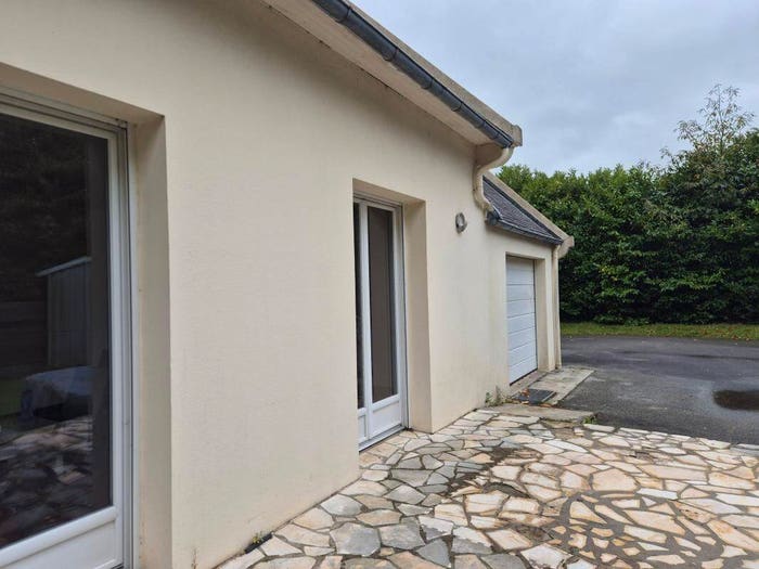 Maison 7 pièces à Centre Ville, Saint-Renan, à louer