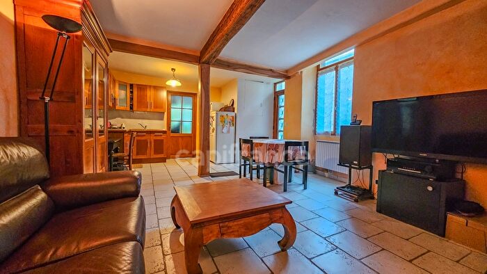 Appartement 2 pièces à Étampes, Centre-Ville, à vendre