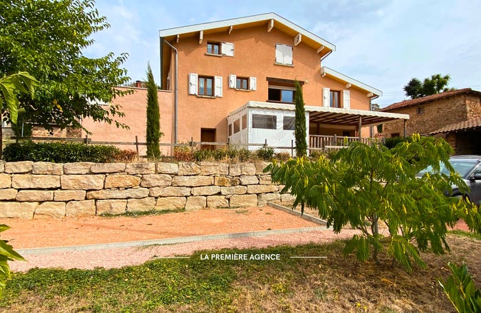 Maison 9 pièces à vendre - Saint-Forgeux