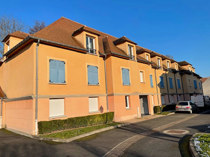 Étampes, Saint-Martin, Saint-Gilles : Appartement 2 pièces à vendre