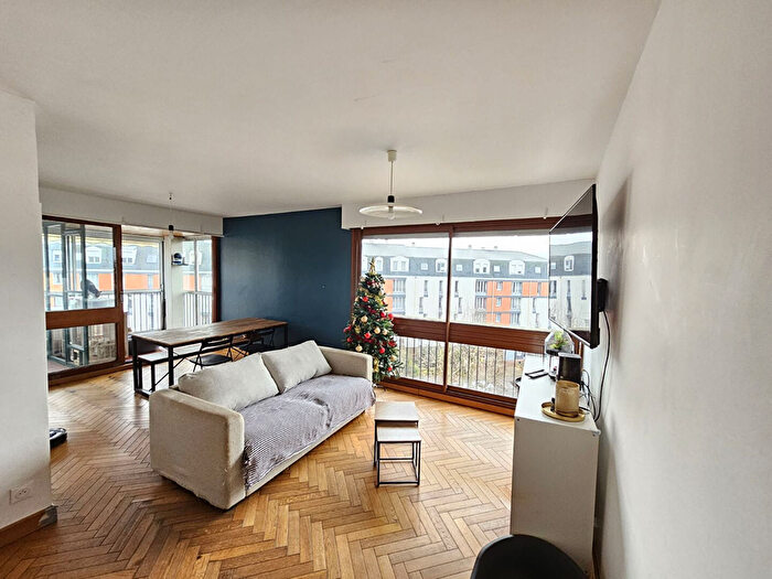 Fontenay-le-Fleury, Hôtel de ville - Appartement 3 pièces à vendre