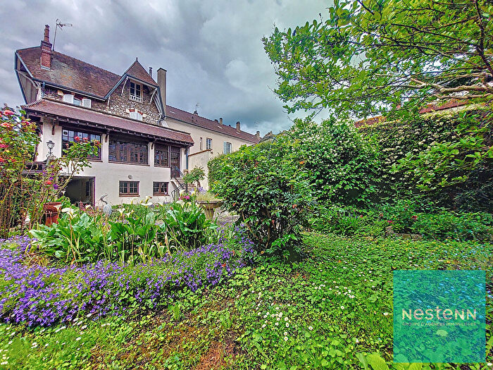 Maison 6 pièces à Montereau-Fault-Yonne, Ville basse, à vendre