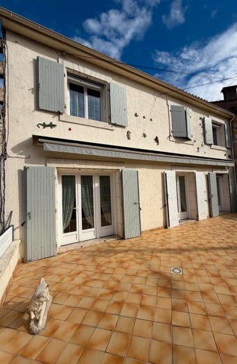 Maison 7 pièces à Ruelle-sur-Touvre, à vendre