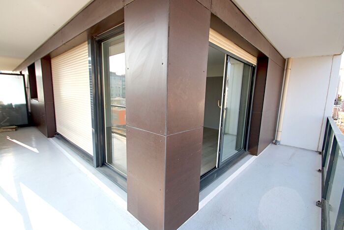Asnières-sur-Seine, Gresillons, Voltaire - Appartement 3 pièces à vendre
