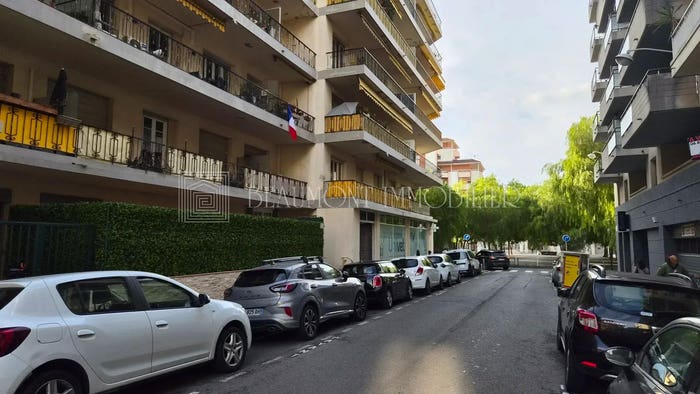 Nice, Riquier : Appartement 2 pièces à vendre