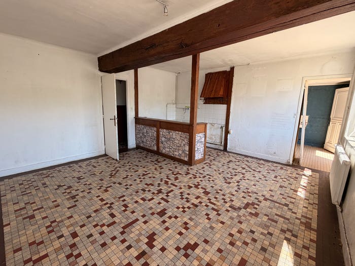 Joué-l'Abbé : Maison 4 pièces à vendre