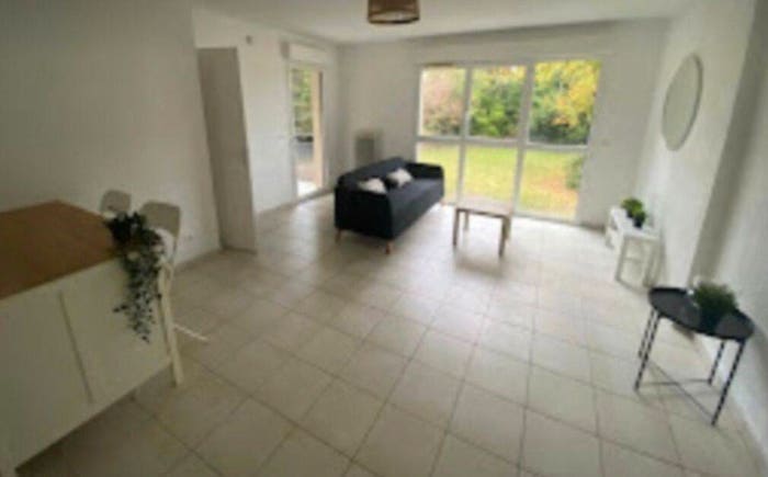 Coteaux, Floirac : Appartement 2 pièces à louer