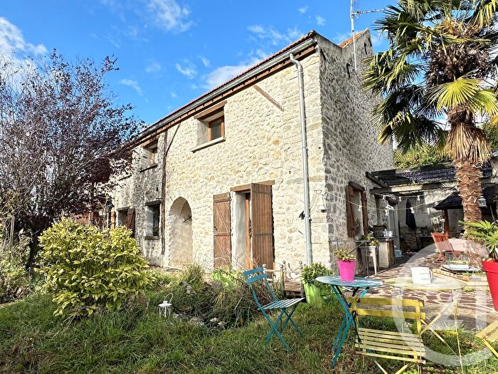 Maison 7 pièces à Villeneuve-sur-Auvers, à vendre