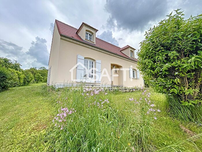 Maison 6 pièces à vendre à Pont-sur-Yonne