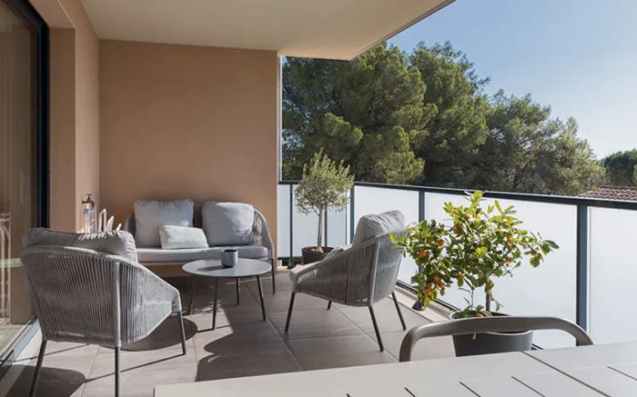 Châteauneuf-le-Rouge : Appartement 3 pièces à vendre
