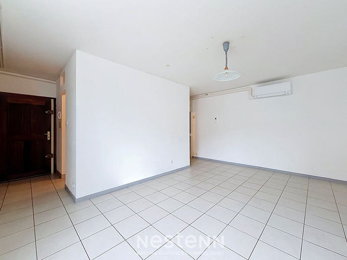 Lunéville, Centre-ville, Château : Appartement 3 pièces à louer
