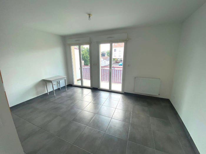 Saint Ladre-La Sablonniere, Crépy-en-Valois - Appartement 1 pièce à louer