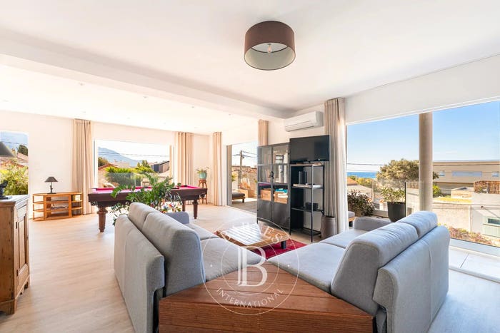 Marseille 8ème, Bonneveine : Maison 8 pièces à vendre