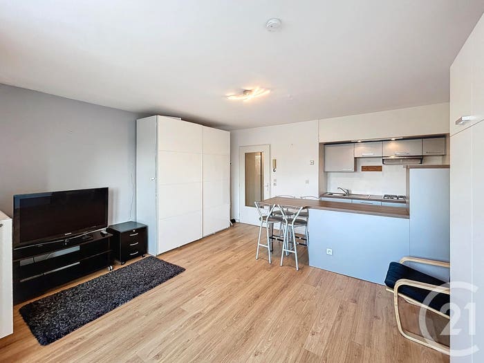 Marcq-en-Barul, Croisé Laroche, Rouges Barres : Appartement 1 pièce à louer
