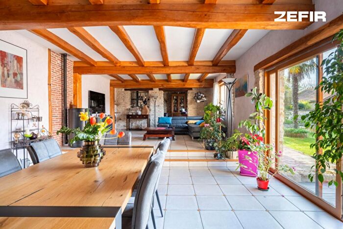 Jouy-Mauvoisin - Maison 6 pièces à vendre