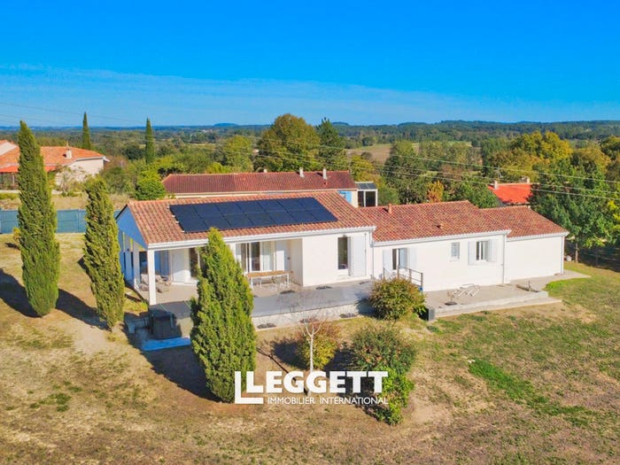 Maison 7 pièces à vendre à Bonnes