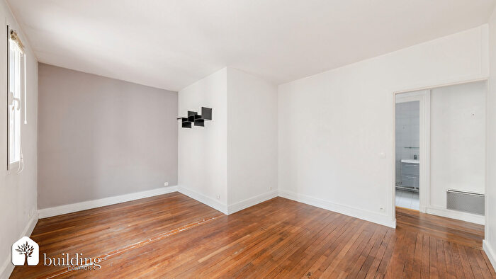 Appartement 2 pièces à vendre à Asnières-sur-Seine, Centre-ville