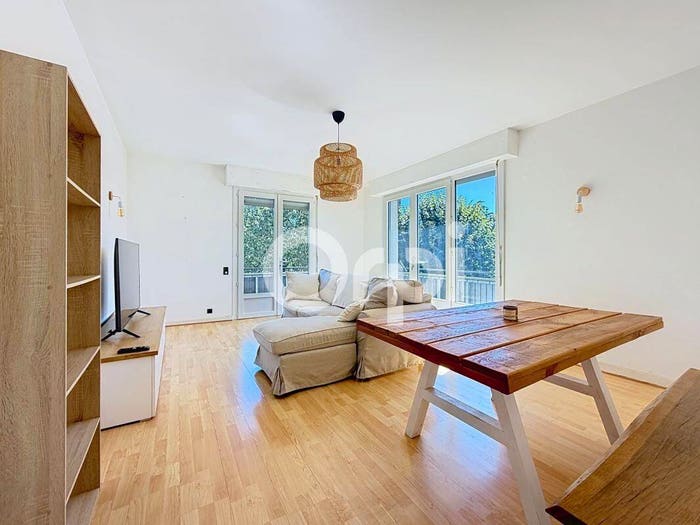 Arsonval, Brive-la-Gaillarde : Appartement 3 pièces à louer