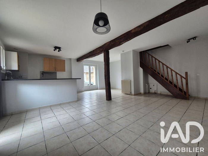 Houdan - Maison 4 pièces à louer