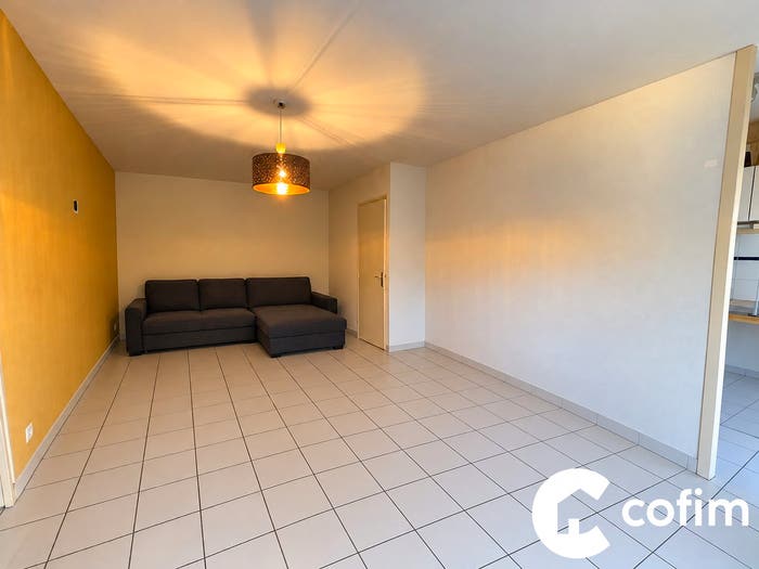 Appartement 2 pièces à louer - Lons