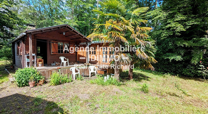 Maison 2 pièces à Boiscommun, à vendre